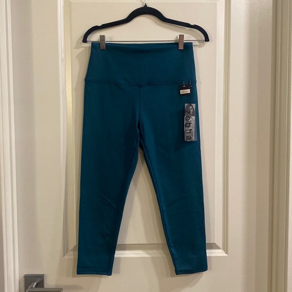 Zobha | Pants & Jumpsuits | Zohba Easy Endurance Ultra High Rise Capri ...